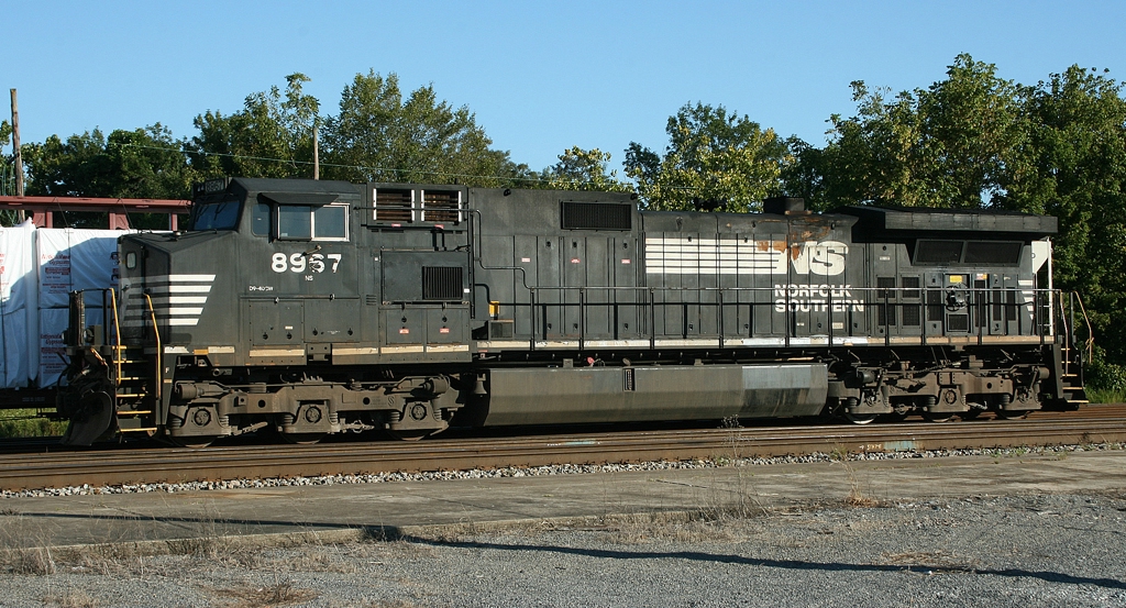 NS 8967